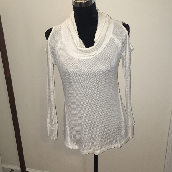 French Laundry | Tops | French Laundry Cowl Waffle Cold Shoulder Tee ...